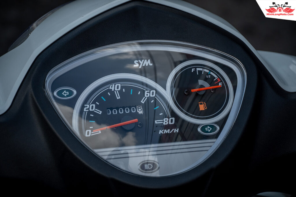 SYM Shark 50 xe tay ga 50cc có ngoại hình như Vision