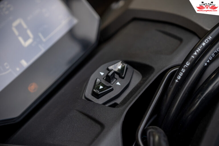 ADV 160 2025: Đã có giá bán Honda ADV160 mới nhất tại Việt Nam