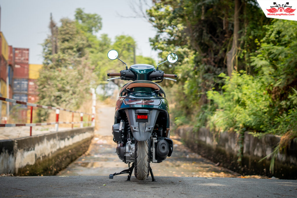 Honda Stylo 160 ra mắt | Xe tay ga Retro mới có gì HOT?