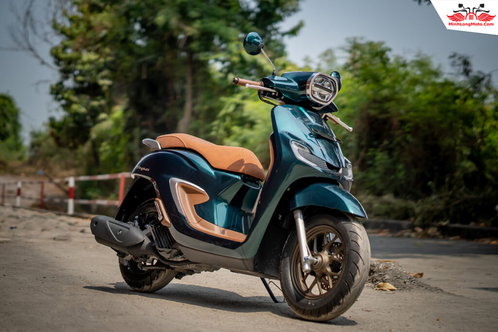 Honda Stylo 160 ra mắt | Xe tay ga Retro mới có gì HOT?