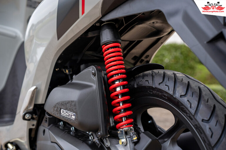 Giá xe Vision xám xi măng hôm nay 07/01/2026