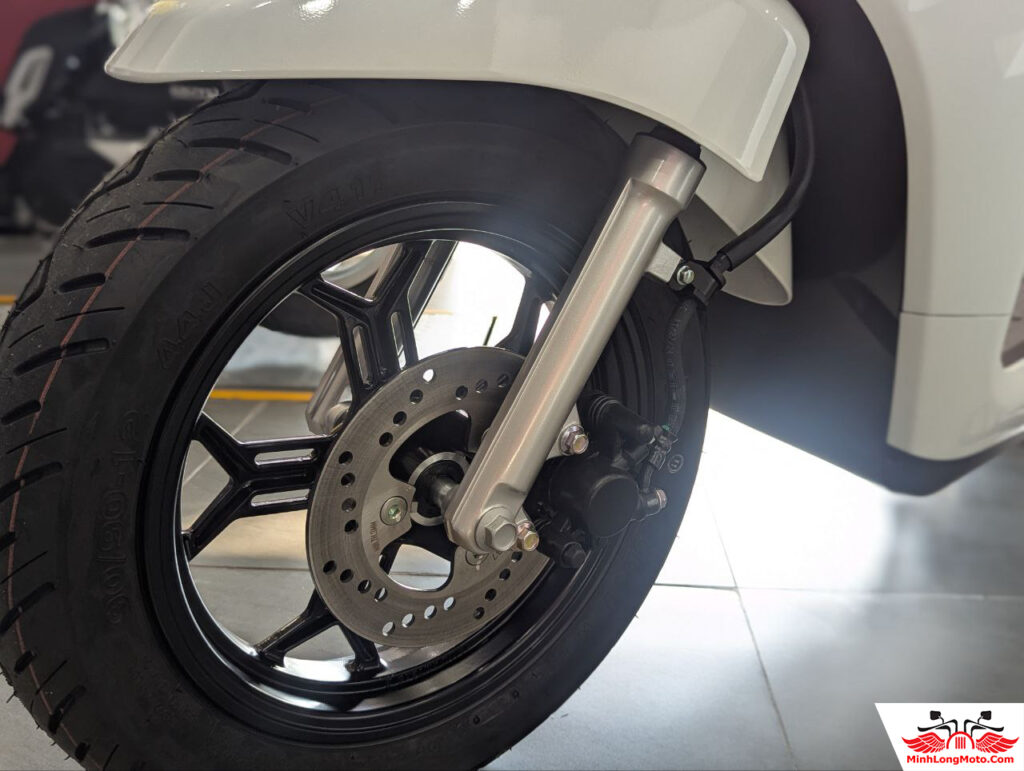 VINFAST EVO 200 | Giá bán giảm và Thông số mới 2025