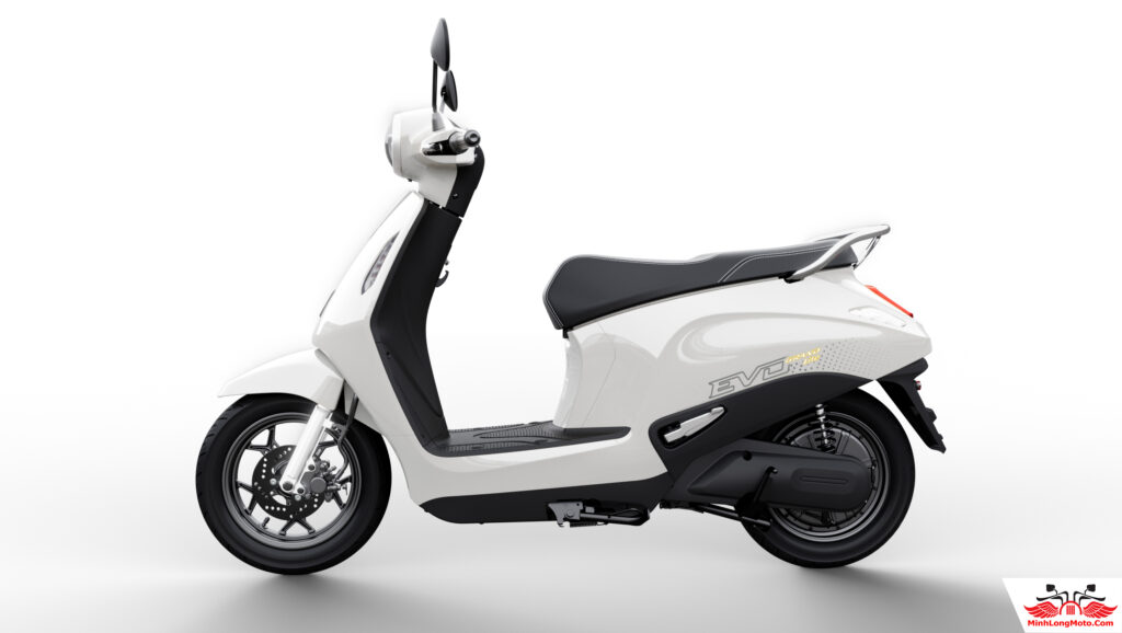 Vinfast Evo Grand Lite giá chỉ 16.716.000 đồng, 2 pin tháo rời
