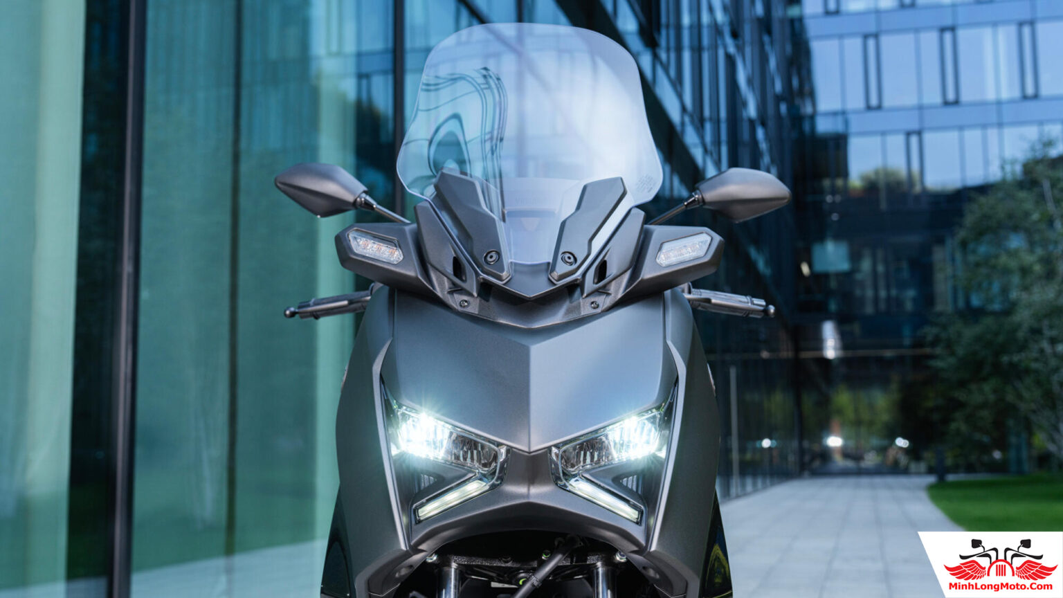 Yamaha XMAX 300 2026: Xe tay ga maxi scooter chính hãng