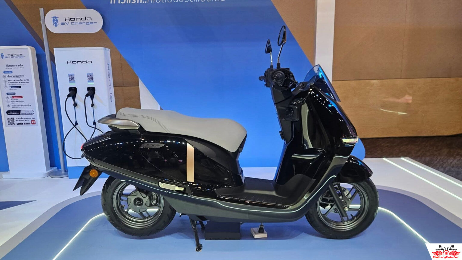 Honda UC3 - Xe điện mới của Honda 120km/sạc