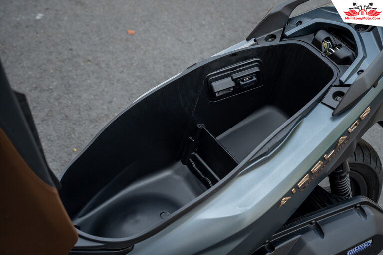 Giá xe Air Blade 2024: Xe AB 2024 - AB125 - AB160