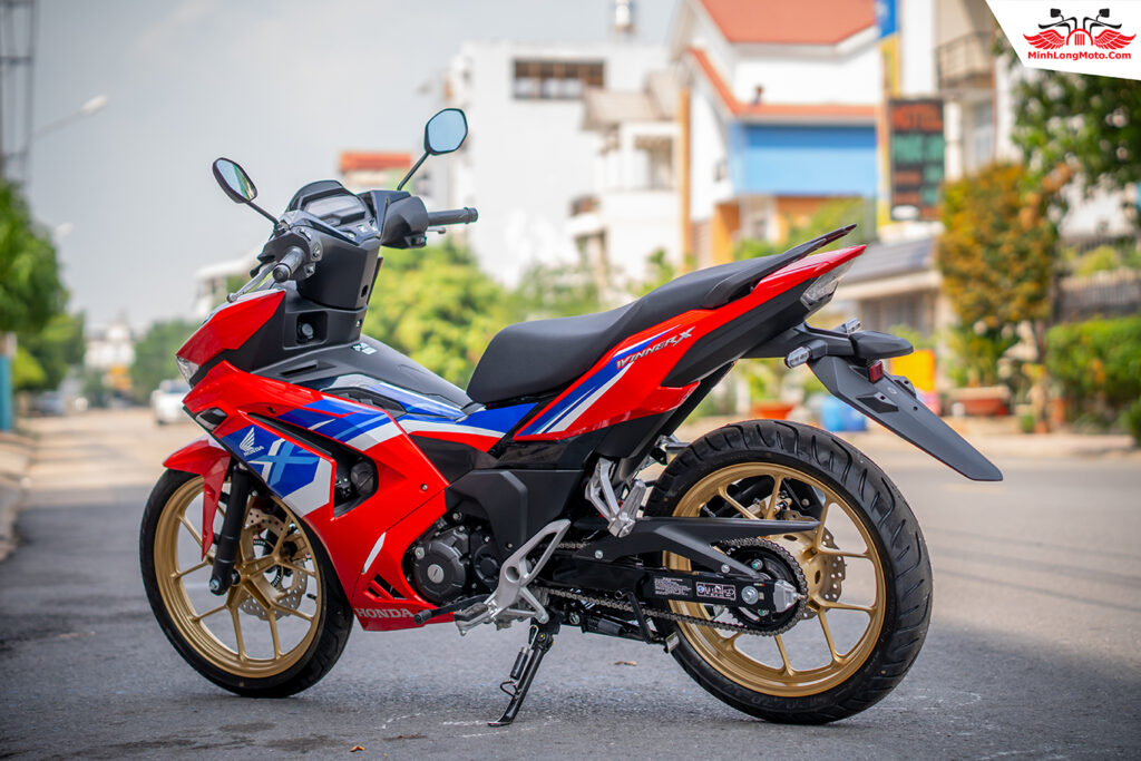 Khám phá: Honda Winner X bản thể thao - Winner X đỏ đen
