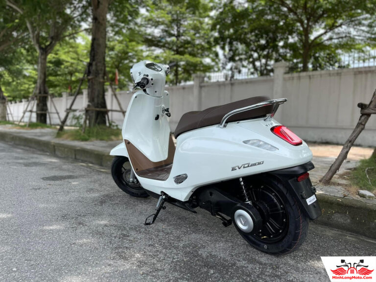 VINFAST EVO 200 | Giá bán giảm và Thông số mới 2026
